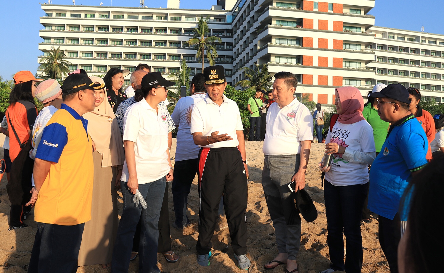 Gubernur Pastika : Buang Sampah Sembarangan Adalah Dosa dan Merusak ...